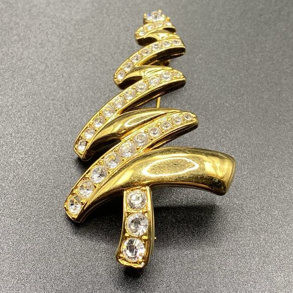 Monet | Jewelry | Vintage Monet Rhinestone Christmas Tree Brooch Swirl ...